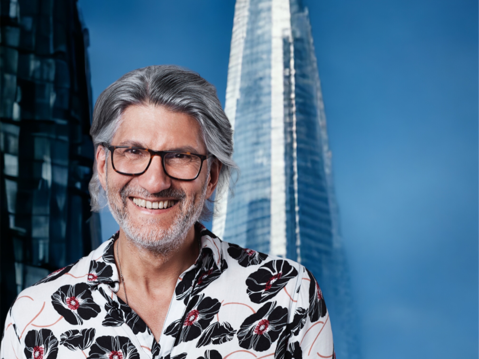 uWin - Experiences - Forget Abseiling With Boris, have lunch with Eddy Temple-Morris